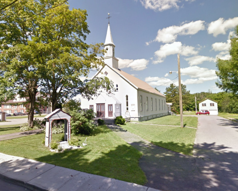 Épluchette de blé d'Inde à Val-Alain